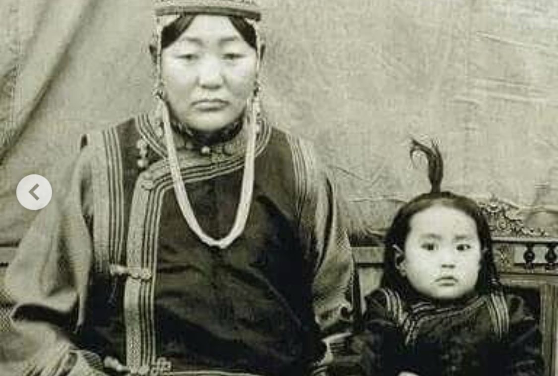 Дондогдулам хатны сувдан тоорцог Tac Mn