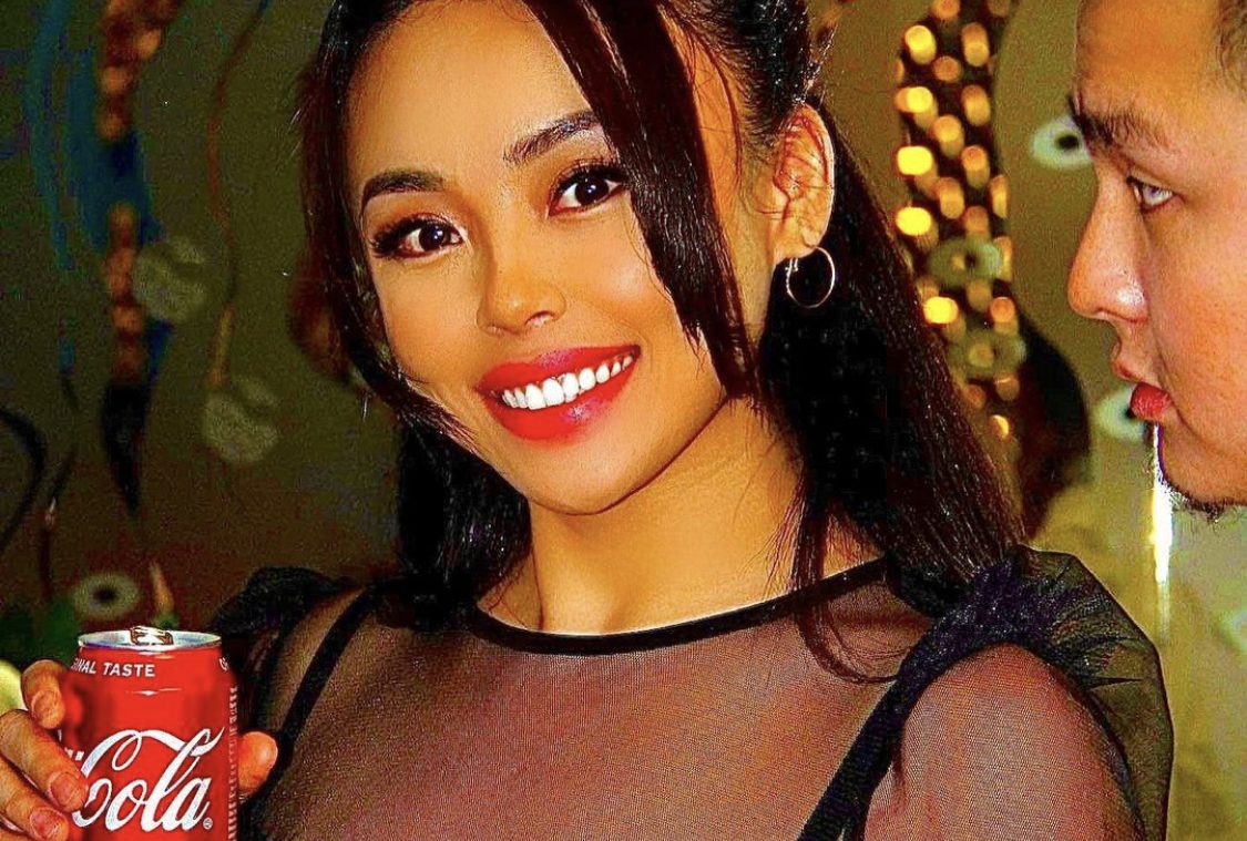 Жүжигчин Х.Баярмаа кино зохиол бичжээ – tac.mn