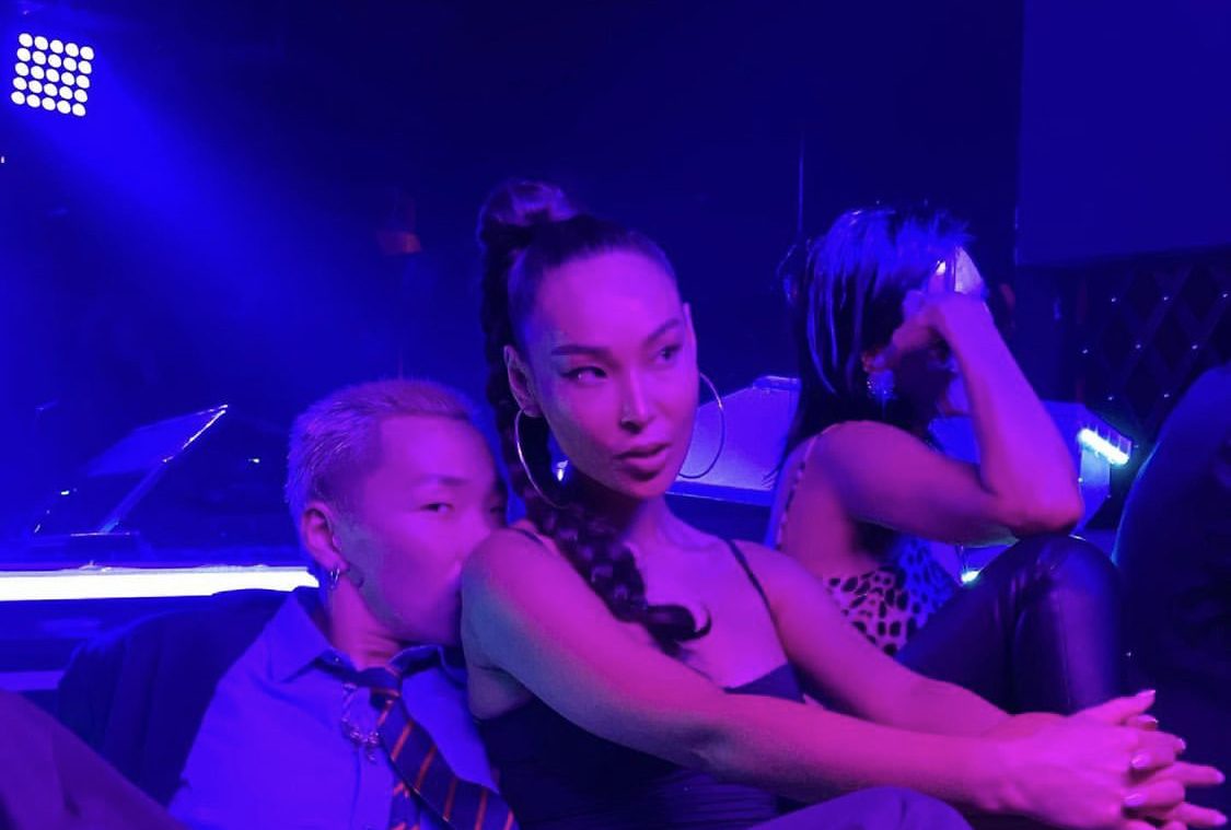 Реппер Roockie-гийн үе мултарсан жүжигчин “амраг” – tac.mn