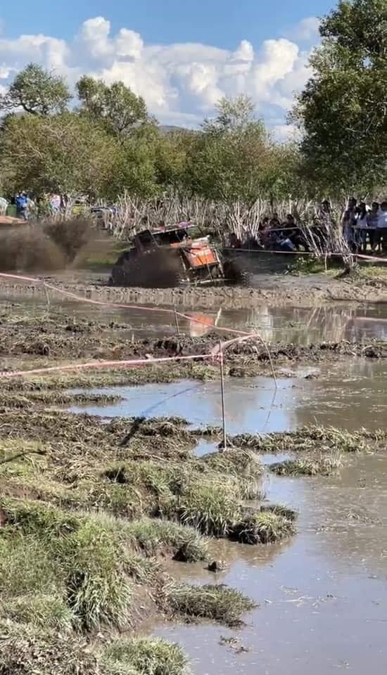 Баянзүрх дүүргийн 20 р хороо Гачуурт тосгонд хэт их бартаат замын тэмцээн болж байна ТАС МН