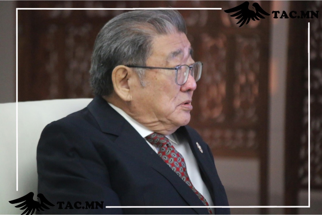 Монголын анхны Ерөнхийлөгч П Очирбат манай дуранд ТАС МН