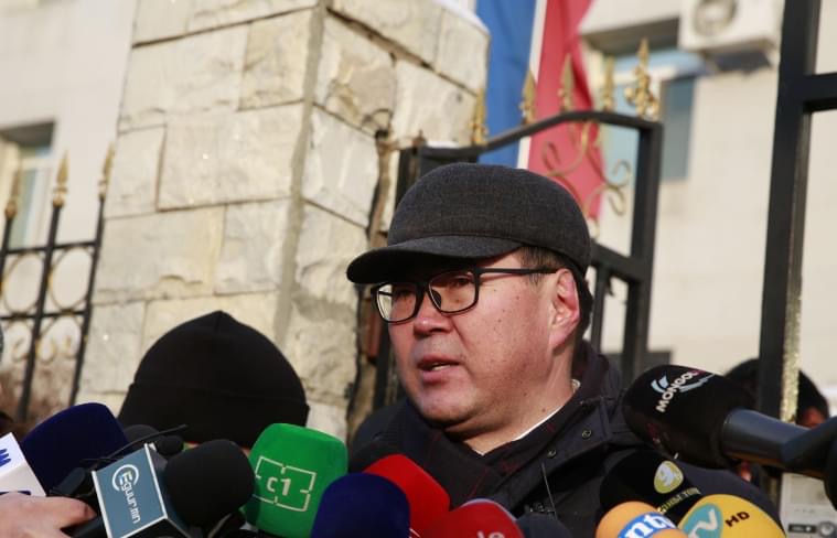 Ц Анандбазар Унтаж байгаа баавгайг сэрээсэн хулгайч нар өөрсдөө гомдох цаг ирнэ ТАС МН