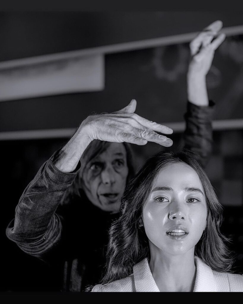 О.Дөлгөөн: Эзэн биегүй хов живнээс залхаж байна – tac.mn