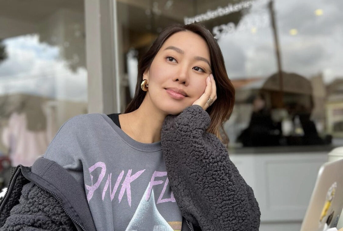 Дуучин Ч.Цэлмүүн монгол эмэгтэйчүүдийг хэт ижилхэн будалттай гэв – tac.mn