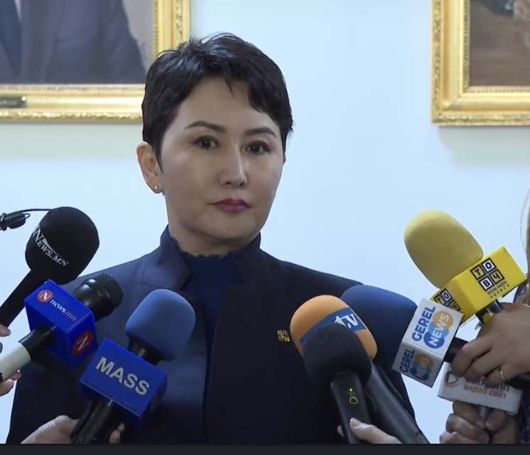 Б Батцэцэг Хилээр нэвтрүүлээгүй иргэнийг өөрийнх нь хүсэлтээр ӨӨР УЛС