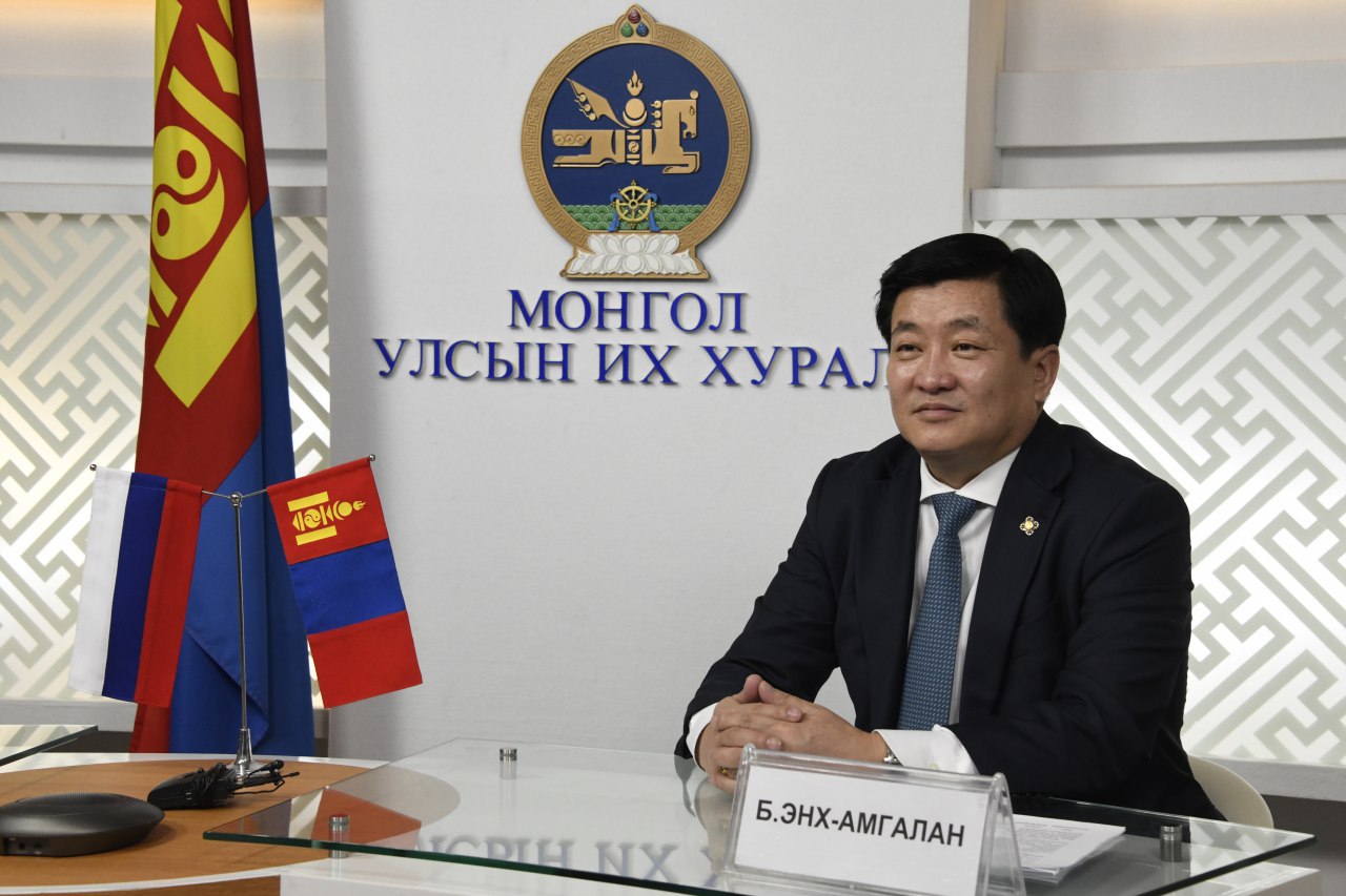 УИХ ын гишүүн Б Энх Амгалан ЕТГ ын дарга асан З Энхболд нарт яллах