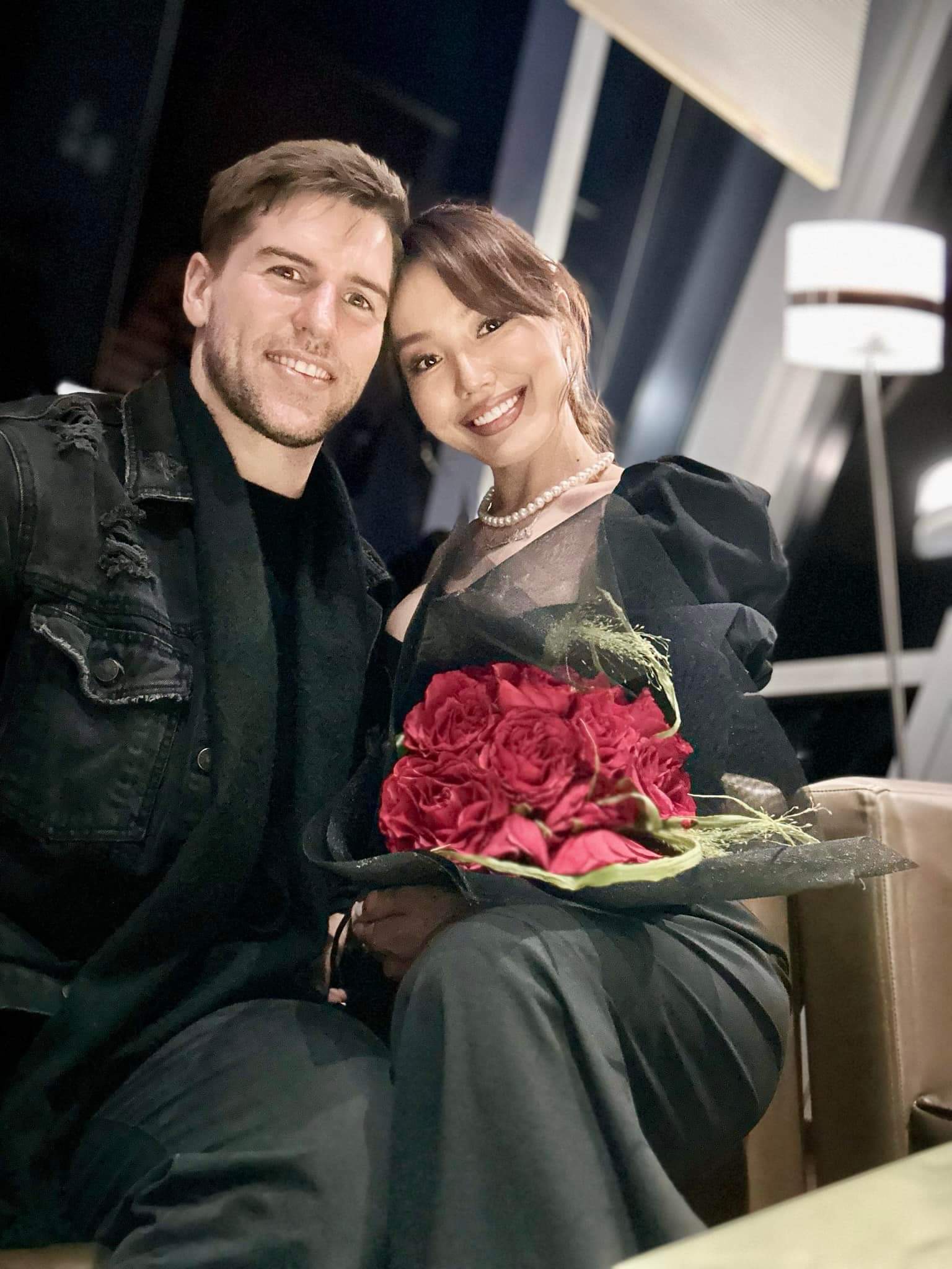Крис Гүүд Чамтай байхад өдөр бүр өмнөхөөсөө сайхан байдаг ТАС МН