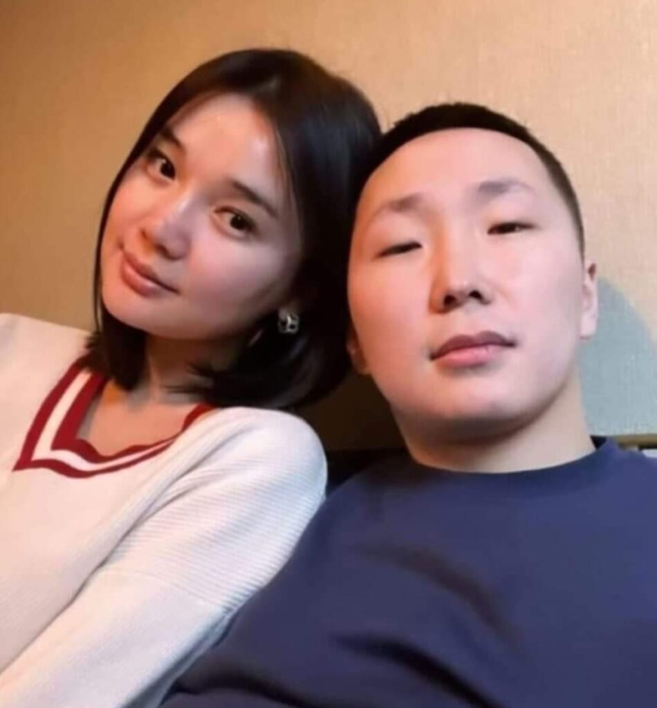 Реппер Roockie жүжигчин Г.Золзаяа нар тусдаа амьдарч байгаа гэв үү – ТАС.МН